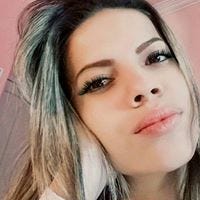 Karolina Vasconcelos – Medium