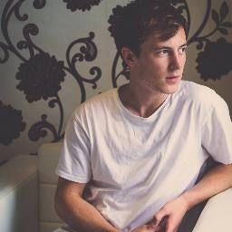 Luke Pearce – Medium