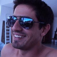 Renato Resende – Medium