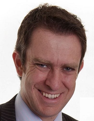 Jonathan Hamilton – Medium