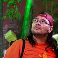 Chris Umaña – Medium