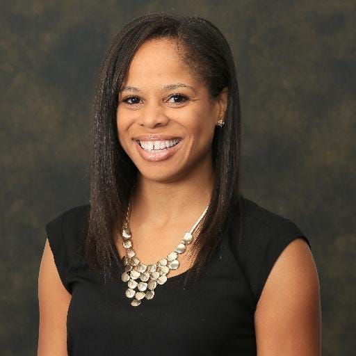 Jennifer Plummer – Medium