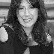 Laura Distefano – Medium