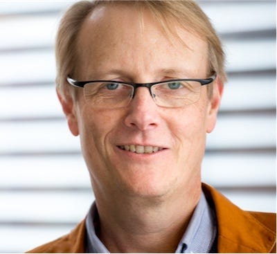 Peter Tornquist – Medium