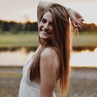 Halie Hardwick – Medium