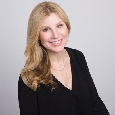 Amy Porterfield Levy – Medium