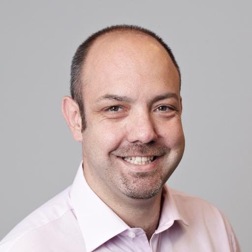 Ian Winter – Medium