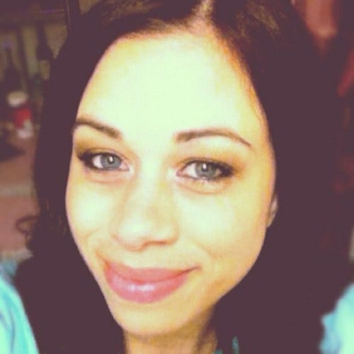 Ivanova Pichardo – Medium