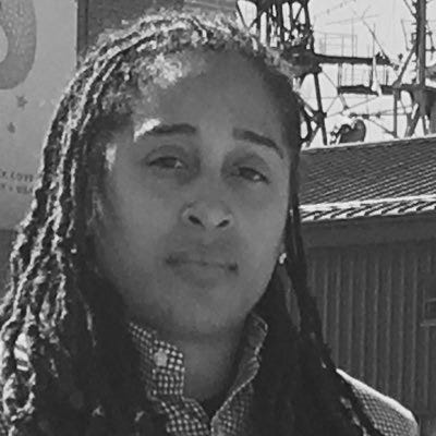 Janell Thomas – Medium
