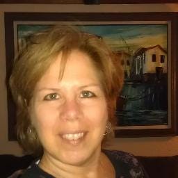 Laura Slay – Medium