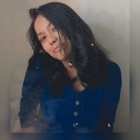 Ruvini Withanaarachchi – Medium