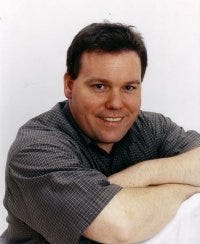 Tim Delaney – Medium