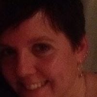 Claire Schultz – Medium