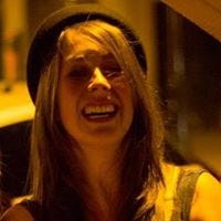 Caressa Fooij – Medium