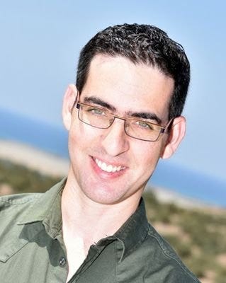 Ofir Oron – Medium