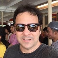 Luis Cohen – Medium