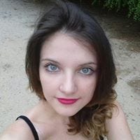 Ana Capriles – Medium