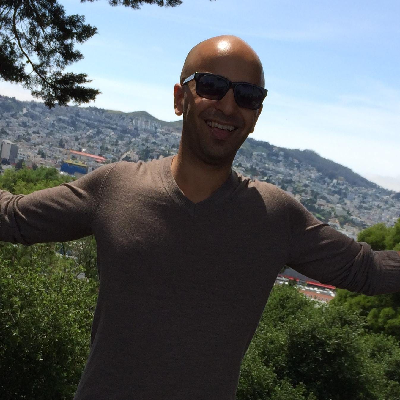 Ferris Jumah – Medium