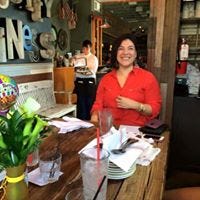 Deborah Espinosa – Medium