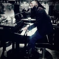 Joseph Jevanni Billups – Medium