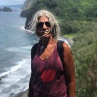 Debbie Hunt – Medium
