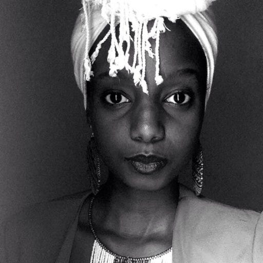 Hellen Abatoni M – Medium