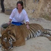 Lorna Allen – Medium