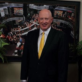 Marcus D Hiles – Medium
