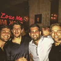 Jordan Brumer – Medium