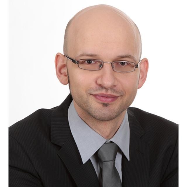 Robert Mailbeck – Medium