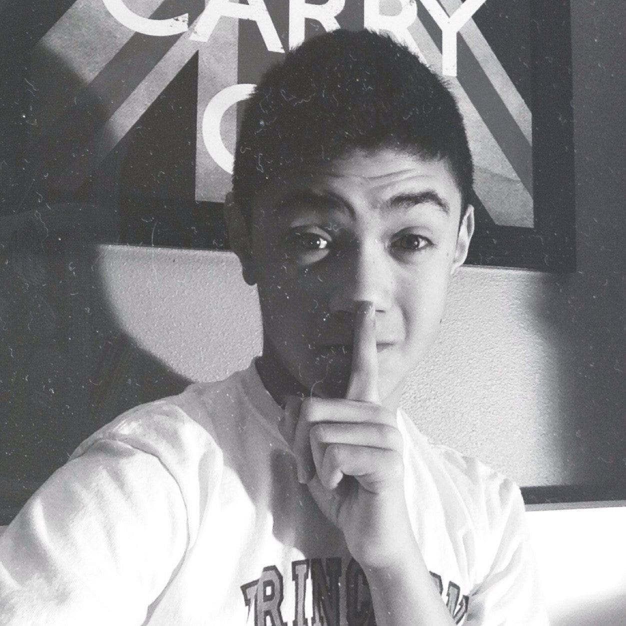 Ian Bryce – Medium