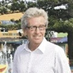 Ray Scanlan – Medium