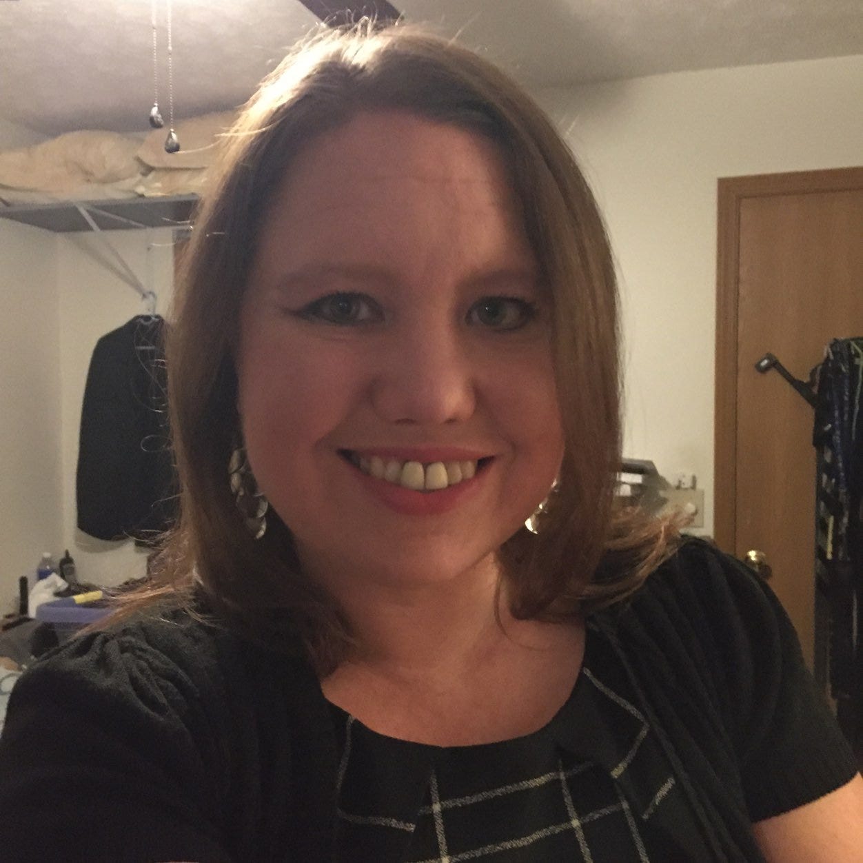 Angela Yake – Medium