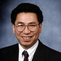 Stephen Lee – Medium