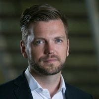 Chris Vaughan – Medium