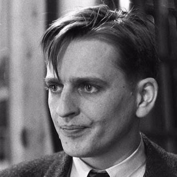 Enzo Holm – Medium