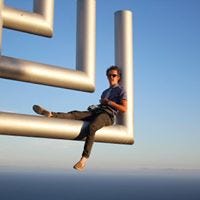 Aaron Leven – Medium