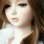 Erum Dilshad – Medium