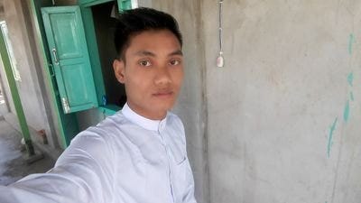 Zaw Naing Win – Medium