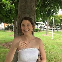 Emma Irvine-Collins – Medium