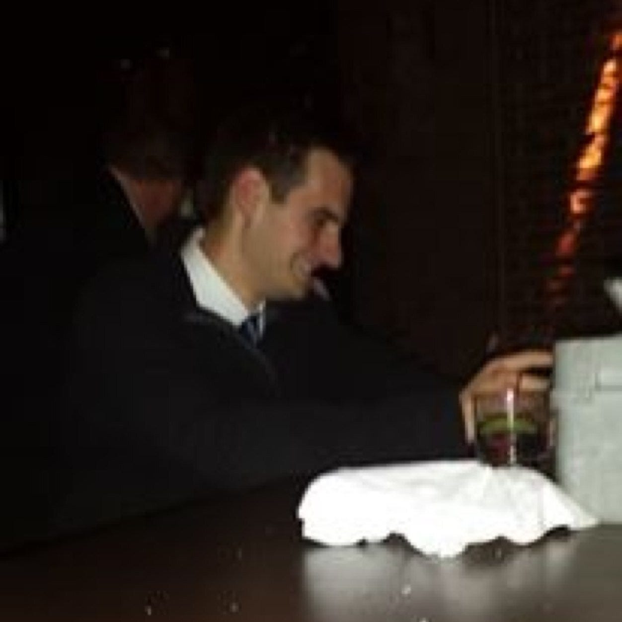 Ben Gonin – Medium