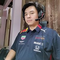 Peerapong Ton Ananthong – Medium