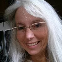 Kim Bonacquisti Ellis – Medium