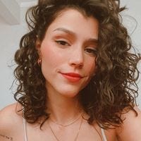 Mariana D'Borges – Medium