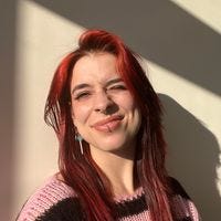 Laura Telati – Medium
