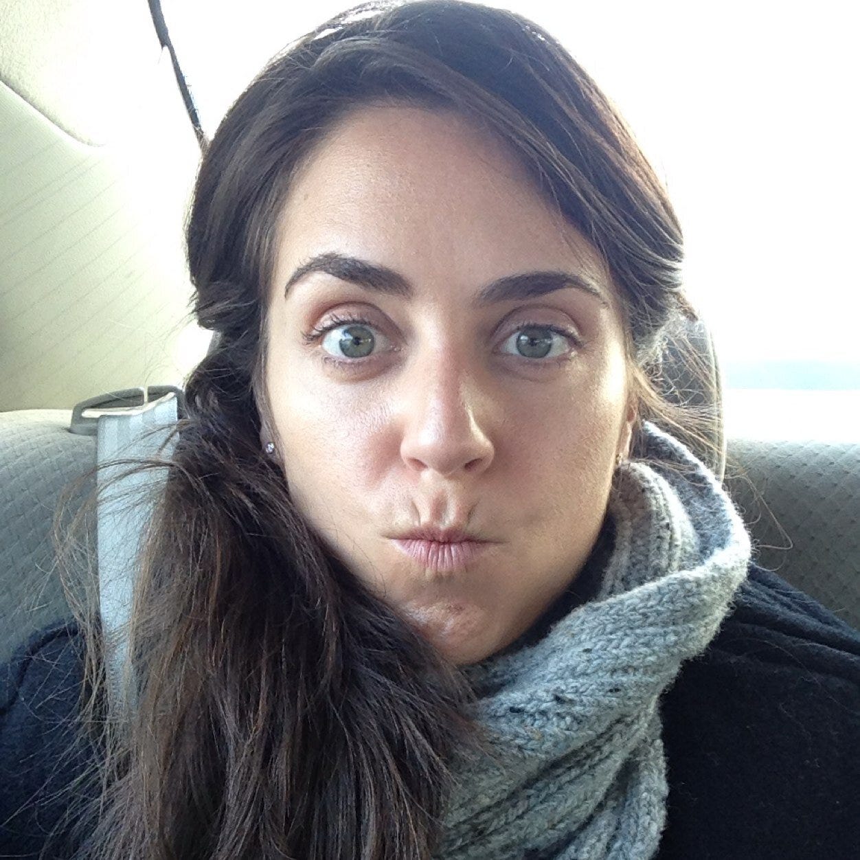 Vanessa Schneider – Medium