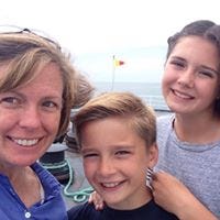 Amy McAllister – Medium