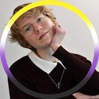 Alex Kingsley – Medium