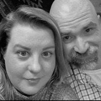 Tobias Queen – Medium