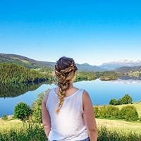 Sarah Lacasse – Medium